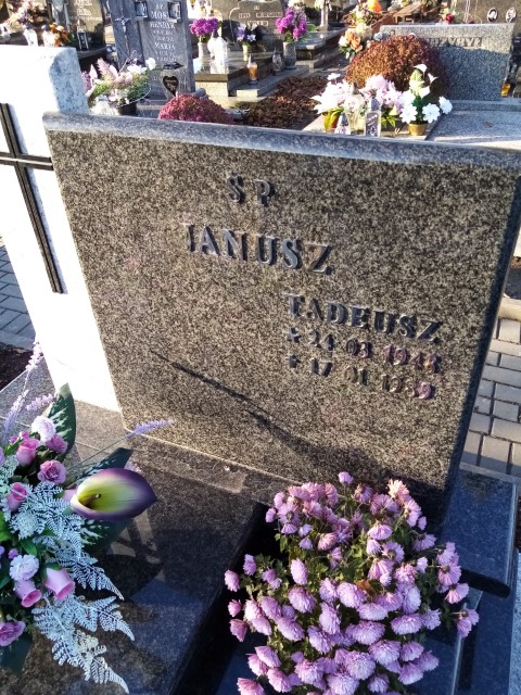 Tadeusz Janusz 1948 Knurów - Grobonet - Wyszukiwarka osób pochowanych